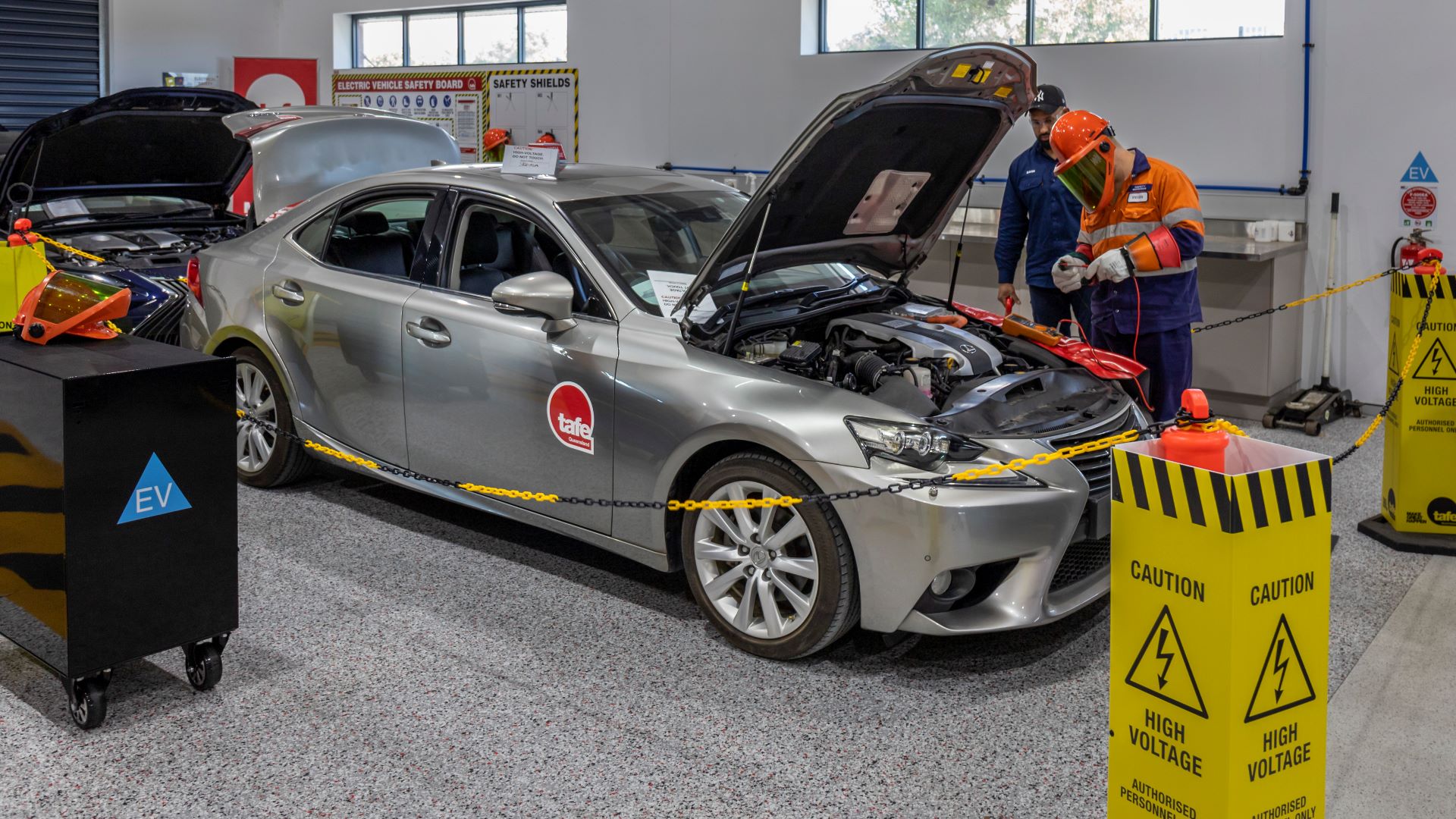 Queensland a destination state for EV training | TAFE Queensland